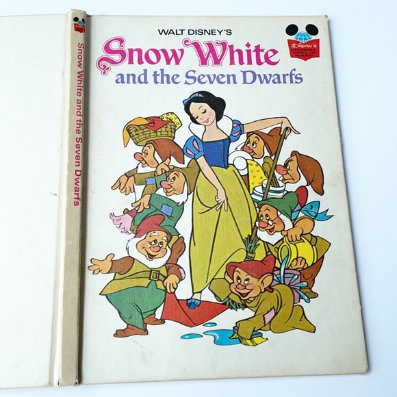 Disney | Other | Disney Snow White And The Seven Drafts Book | Poshmark
